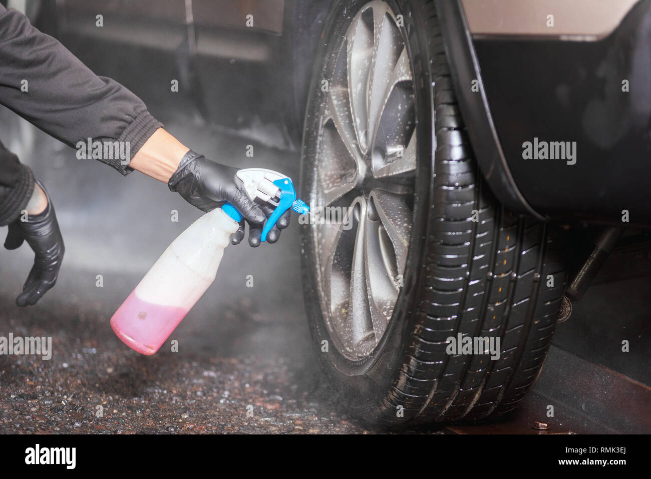 Car washer -Fotos und -Bildmaterial in hoher Auflösung – Alamy