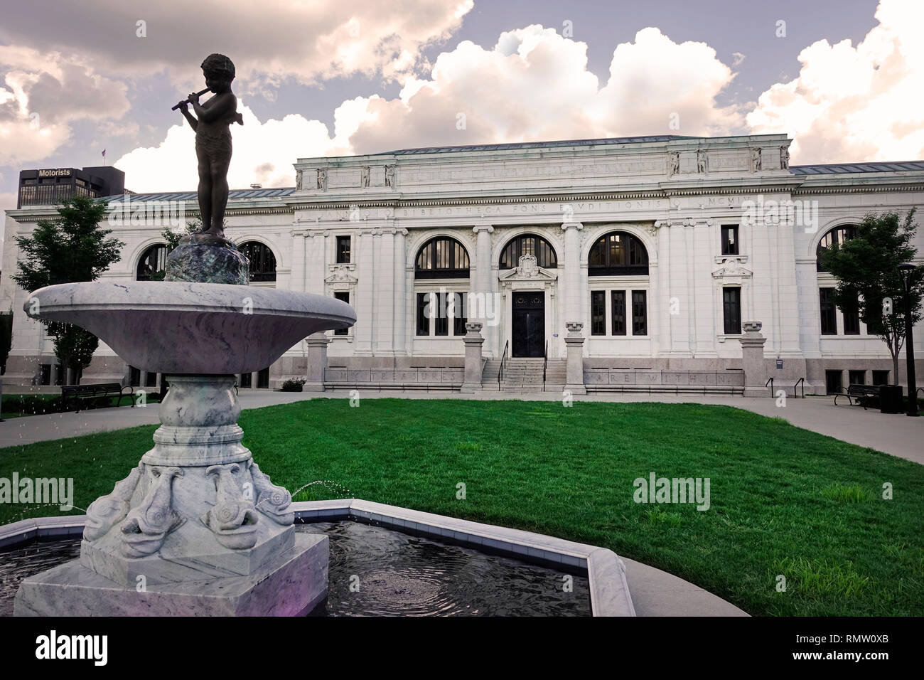 Musical library -Fotos und -Bildmaterial in hoher Auflösung – Alamy