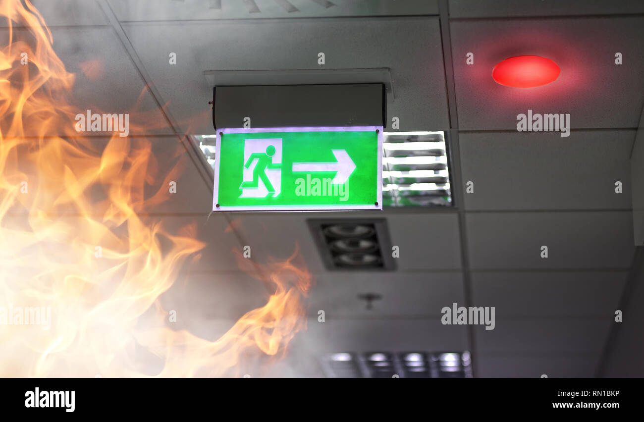 Office fire alarm -Fotos und -Bildmaterial in hoher Auflösung – Alamy