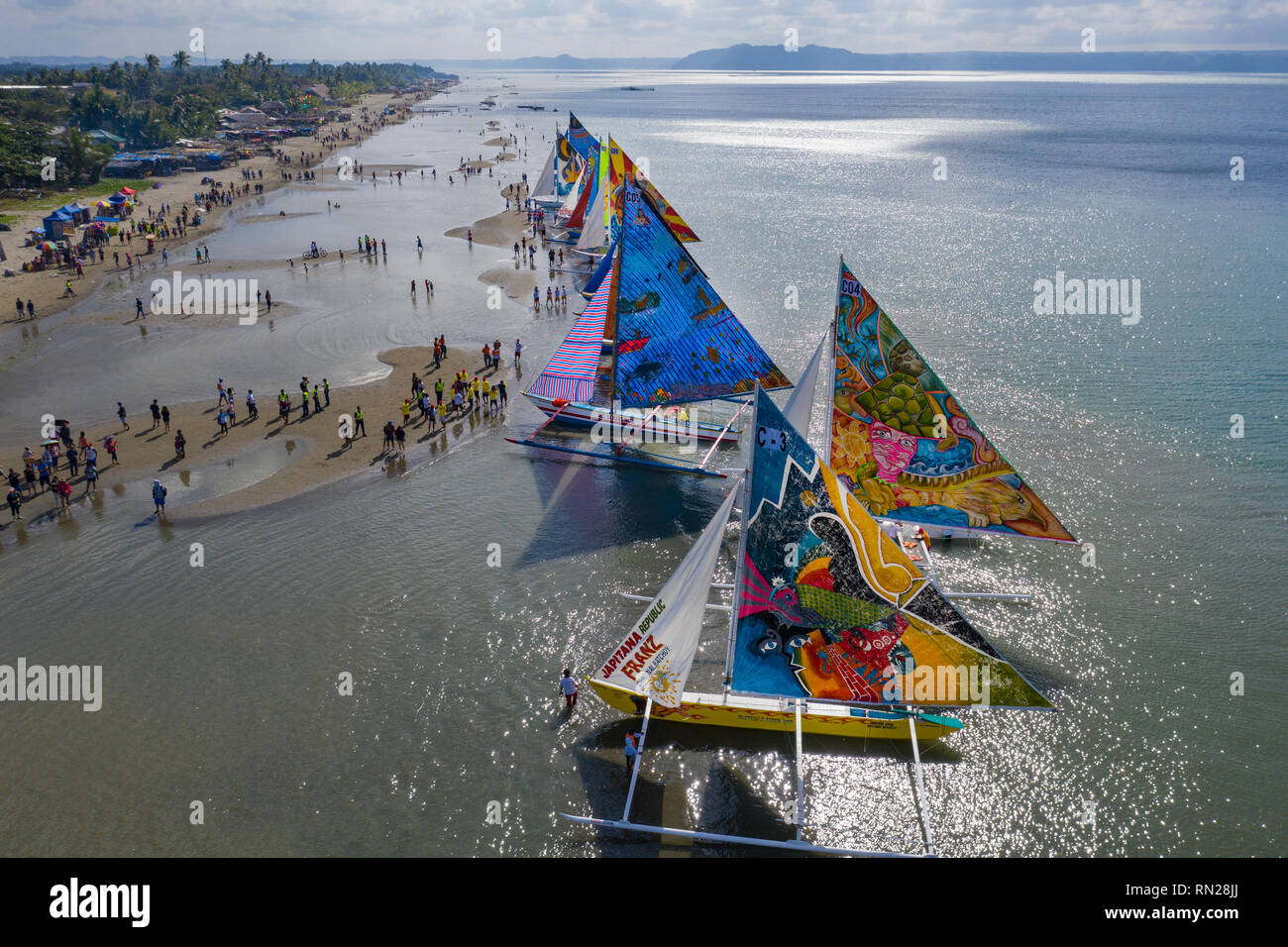 Paraw regatta -Fotos und -Bildmaterial in hoher Auflösung – Alamy