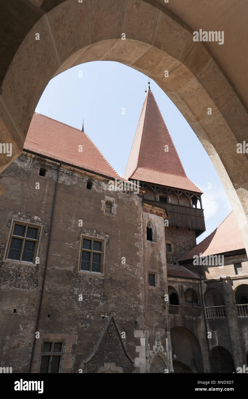 Gothic-Renaissance Castelul Corvinilor (Corvin Schloss) im XV Jahrhundert von János Hunyadi und ...