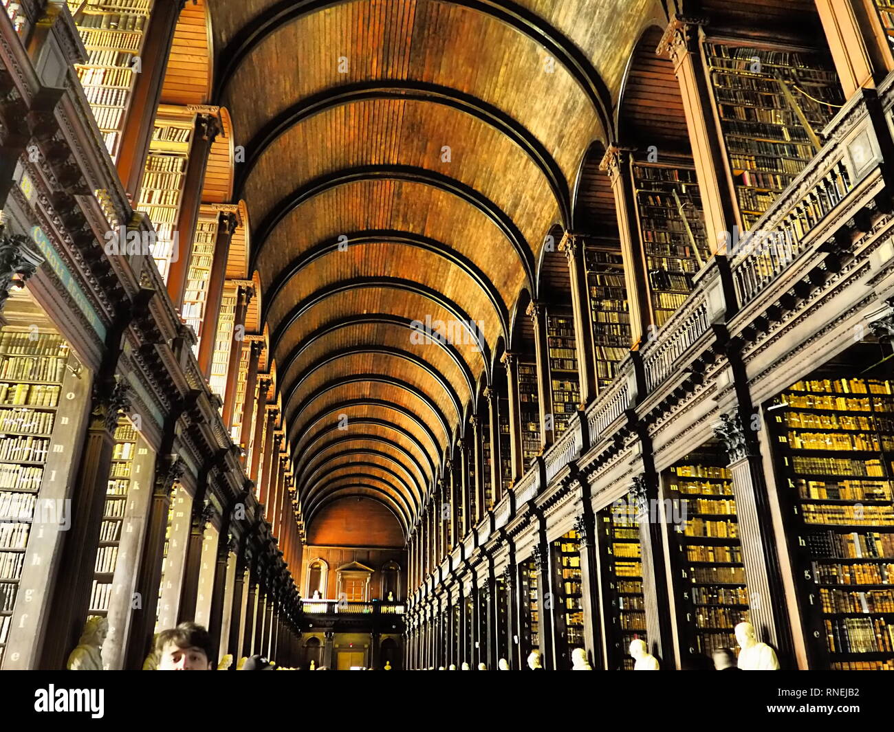 Dublin bibliothek -Fotos und -Bildmaterial in hoher Auflösung – Alamy