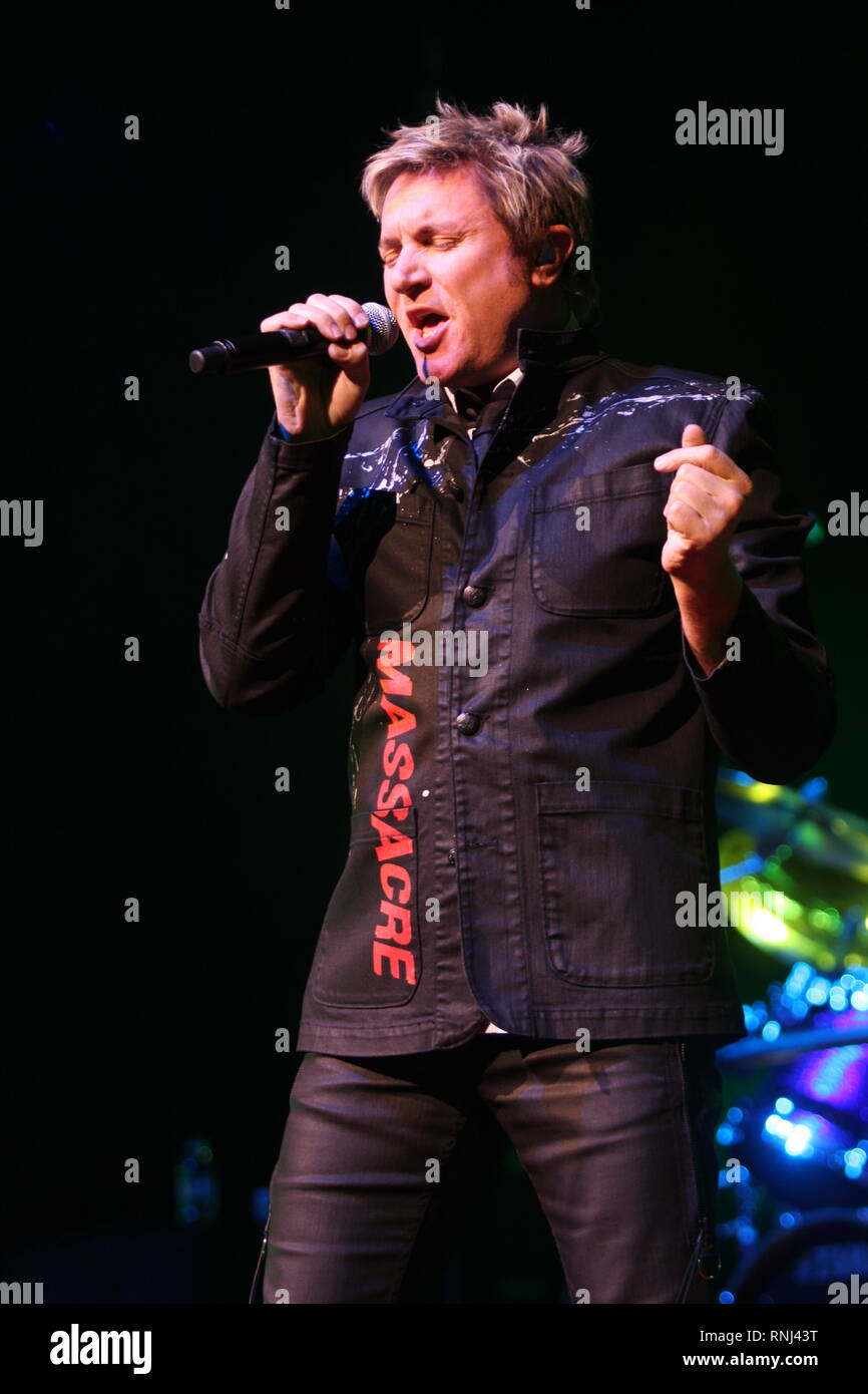 Musician simon lebon duran duran -Fotos und -Bildmaterial in hoher ...