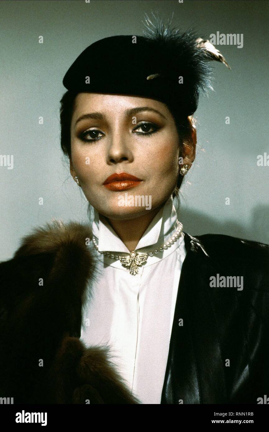 Barbara Carrera Never Say Never Again Stockfotos und -bilder Kaufen - Alamy