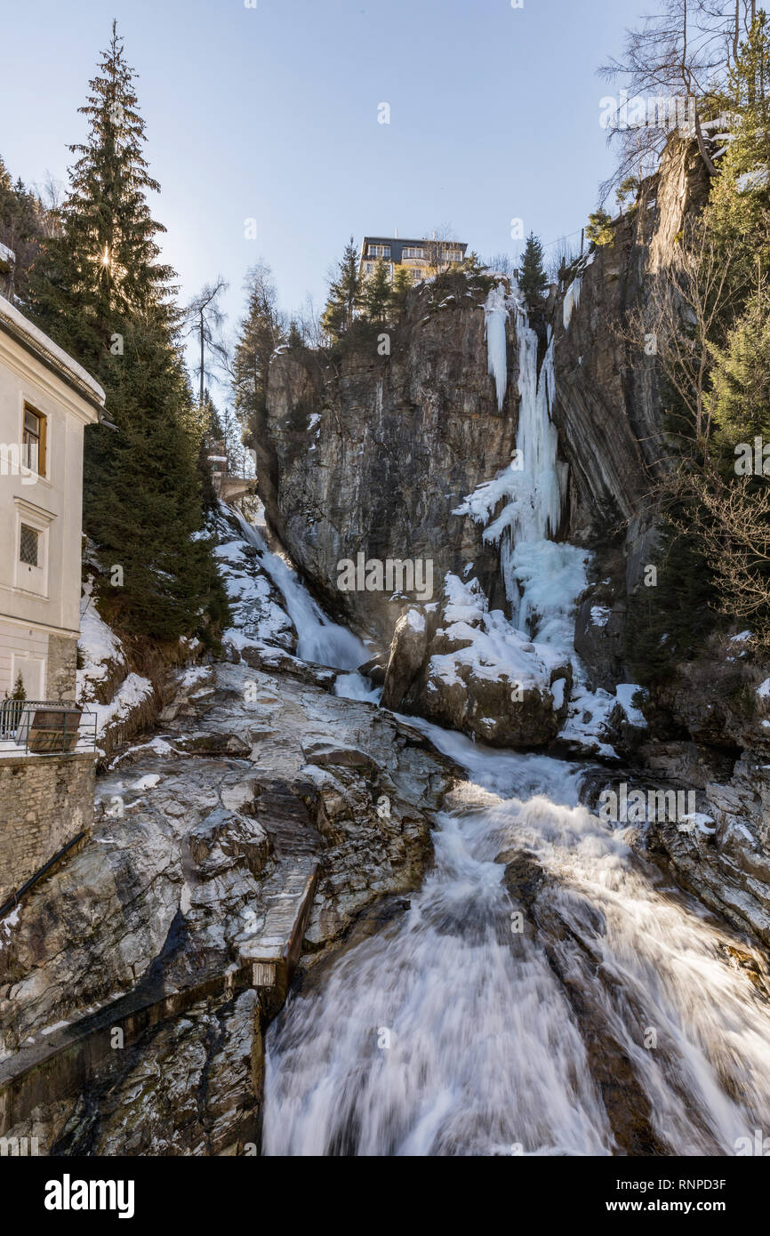 Bad gastein waterfall -Fotos und -Bildmaterial in hoher Auflösung – Alamy