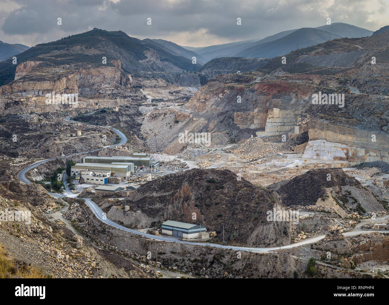 Basalt quarry -Fotos und -Bildmaterial in hoher Auflösung – Alamy