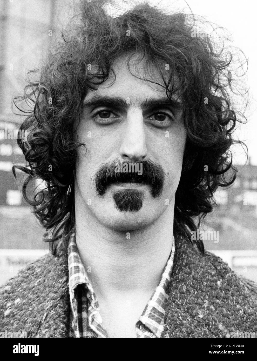 Frank Zappa, 1972 Stockfotografie - Alamy