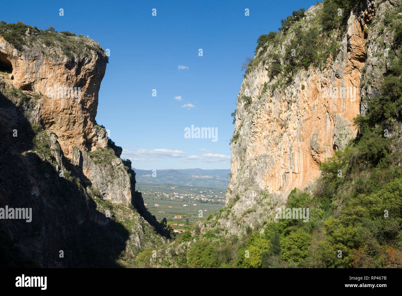 Taygetos mountains -Fotos und -Bildmaterial in hoher Auflösung – Alamy