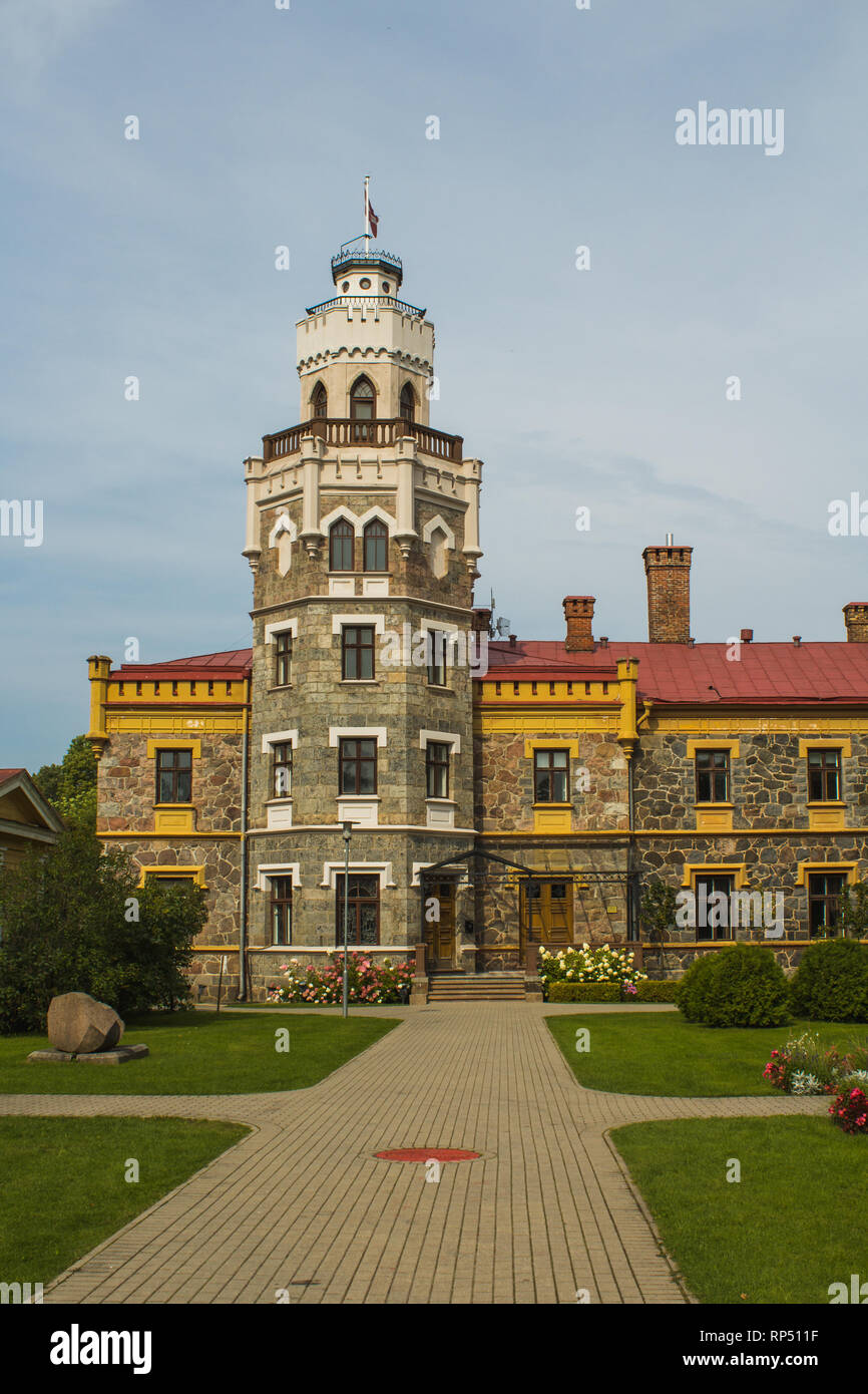 Neues sigulda schloss -Fotos und -Bildmaterial in hoher Auflösung – Alamy