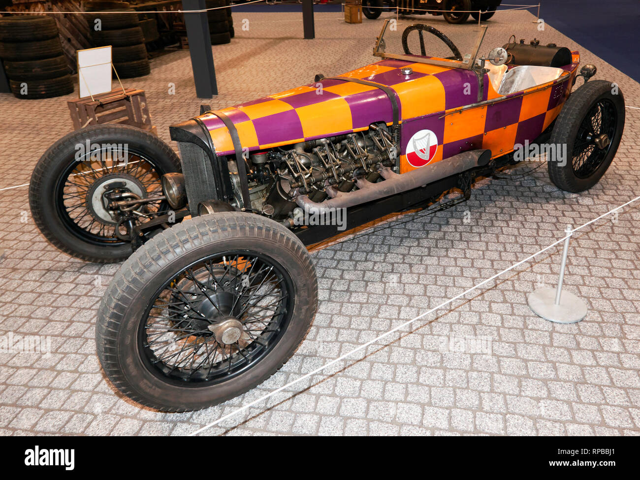 V8 gn curtiss -Fotos und -Bildmaterial in hoher Auflösung – Alamy