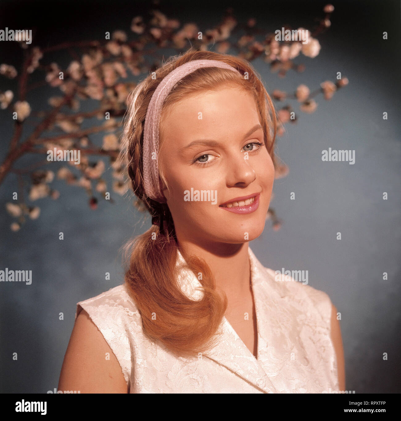 With heidi brühl -Fotos und -Bildmaterial in hoher Auflösung - Seite 2 ...