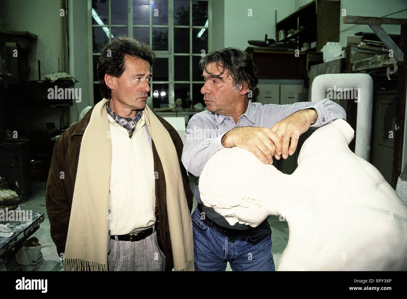 Mord in der akademie -Fotos und -Bildmaterial in hoher Auflösung – Alamy