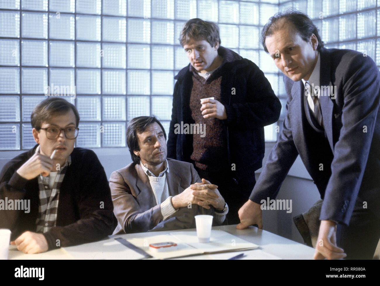 DER FAHNDER/Die Frau des Polizisten BRD 1986/Werner Masten Szene mit ...