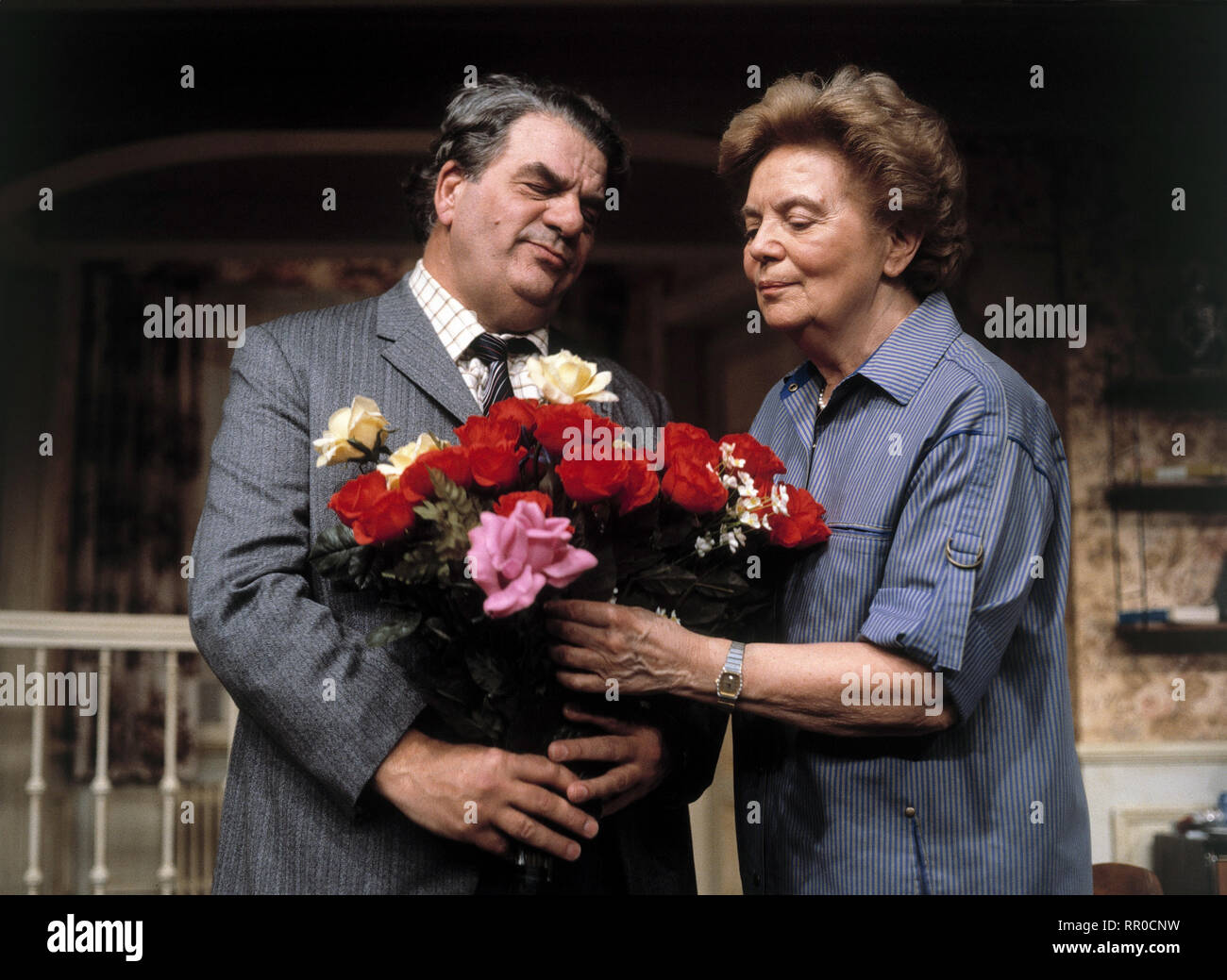 Einen blumenstrauss -Fotos und -Bildmaterial in hoher Auflösung – Alamy