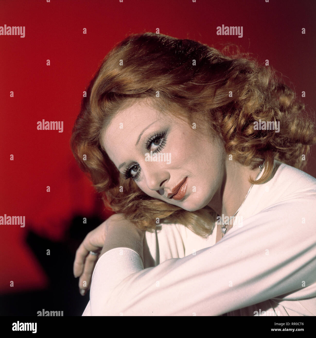 Sängerin und Plant MARGOT WERNER - 70er Jahre/Überschrift: MARGOT ...