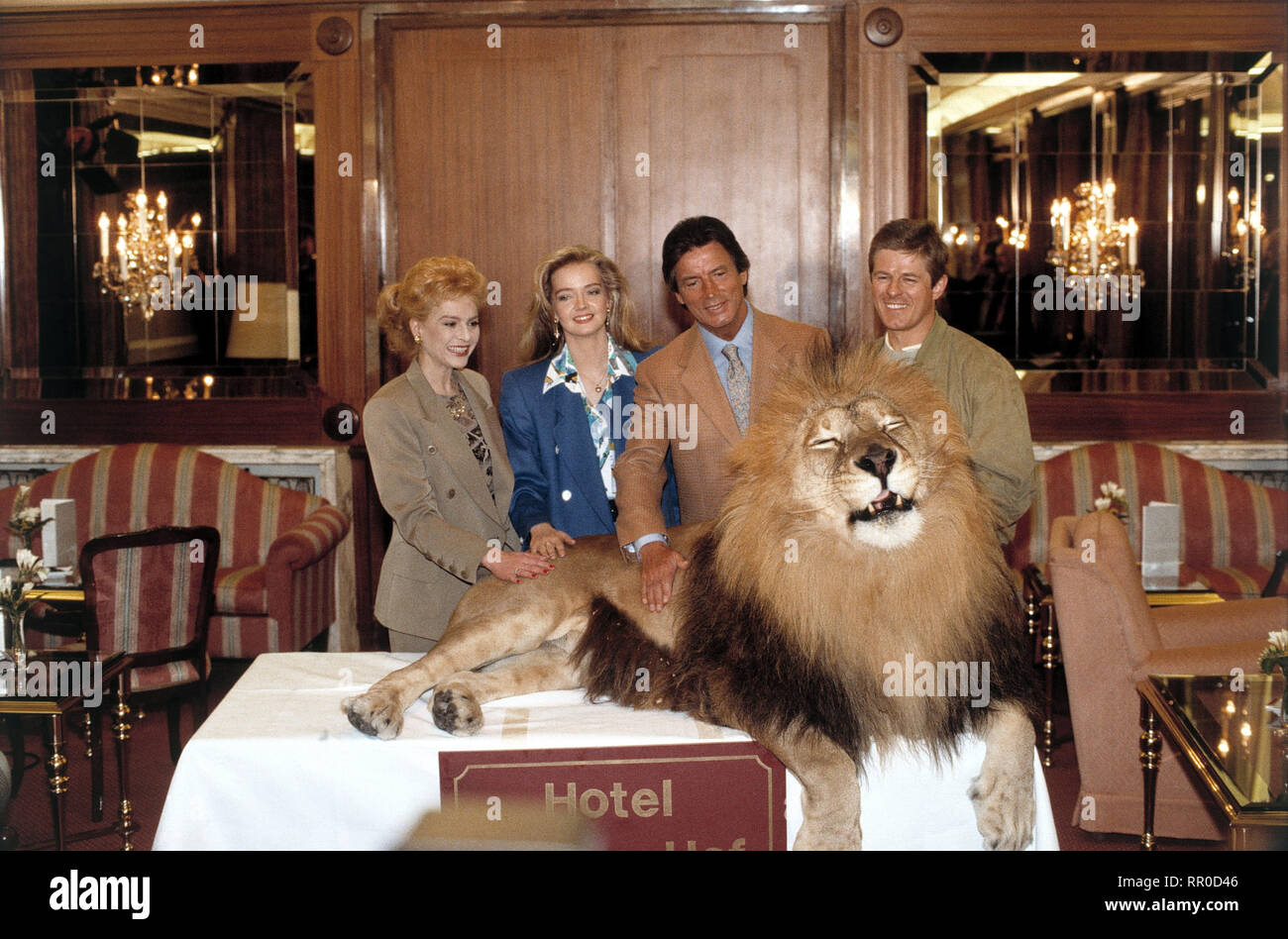 EIN SCHLOSS AM WÖRTHERSEE/13. Folge: Der Löwe ist los / D 1991/Horst ...