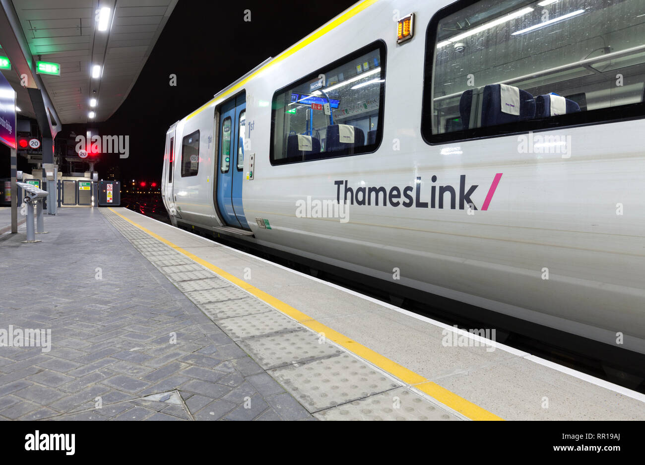 Logo thameslink -Fotos und -Bildmaterial in hoher Auflösung – Alamy