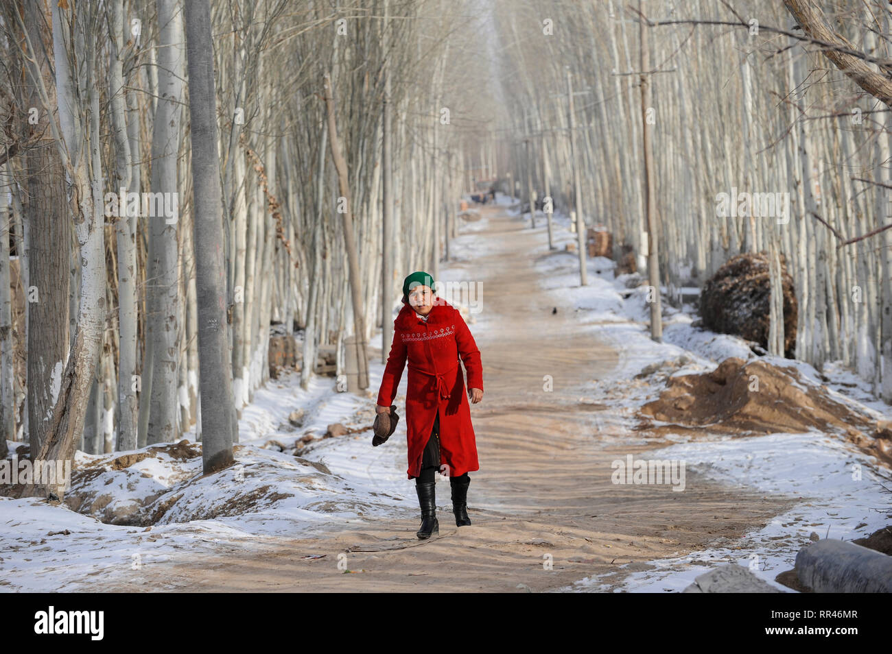 Kashgar xinjiang china uighur women -Fotos und -Bildmaterial in hoher ...