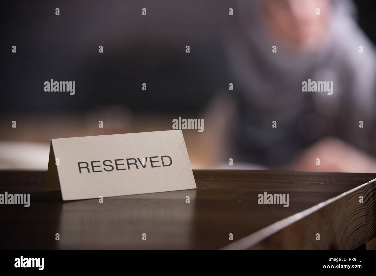 Reservierter Tisch Stockfotos und -bilder Kaufen - Alamy