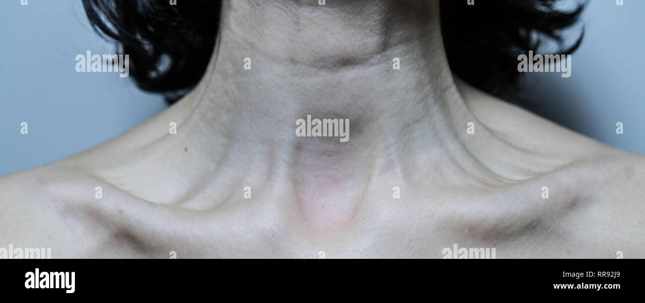 Weibliche Anatomie Hals Stockfotos und -bilder Kaufen - Alamy