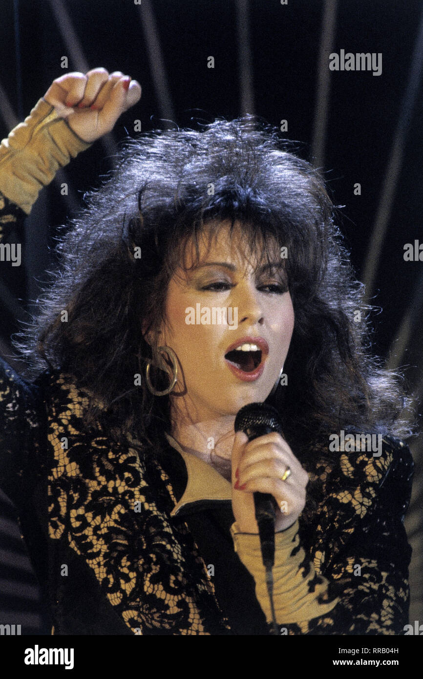Jennifer rush 80er -Fotos und -Bildmaterial in hoher Auflösung – Alamy