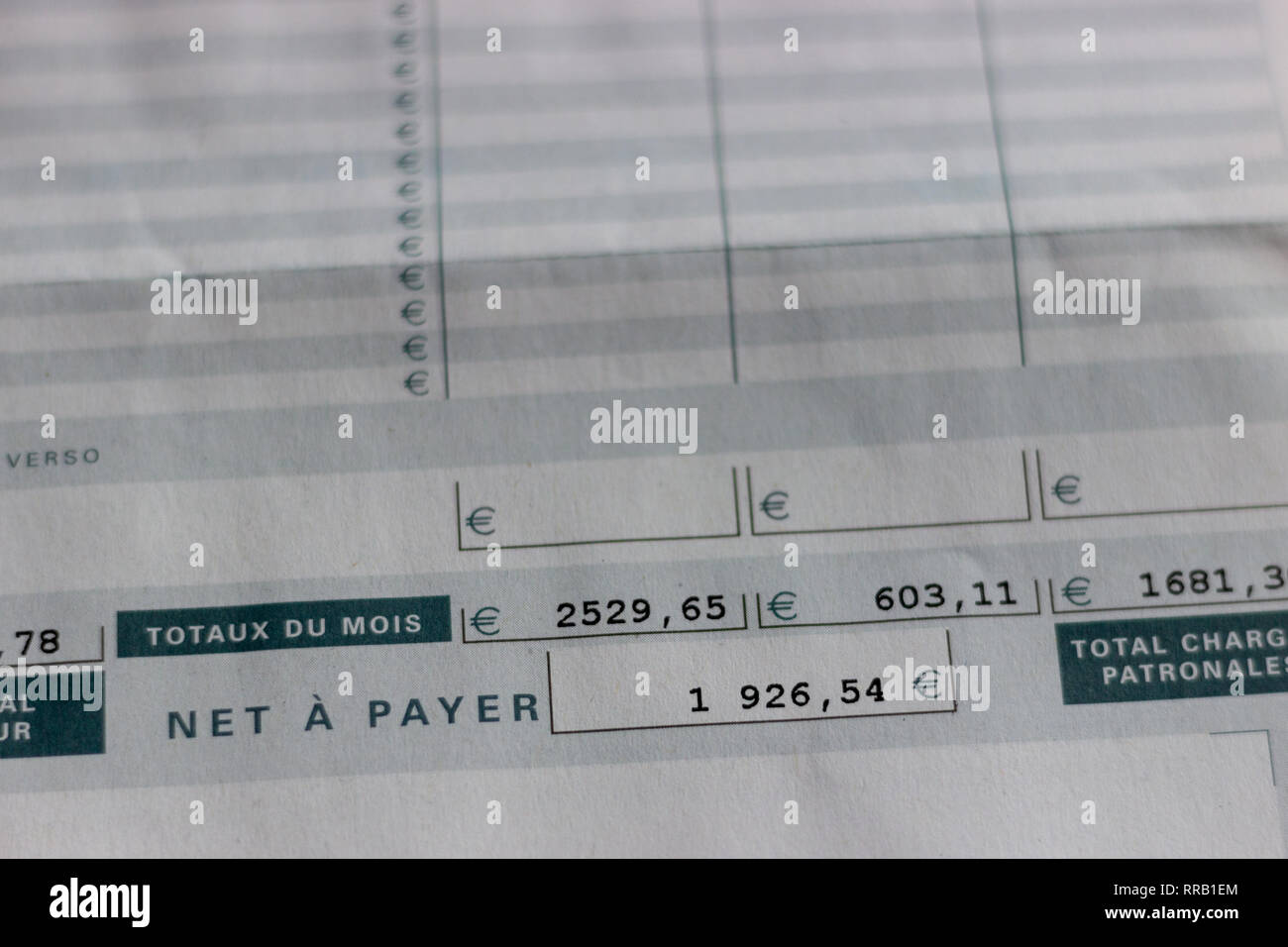 Rechnung lohnzettel -Fotos und -Bildmaterial in hoher Auflösung – Alamy