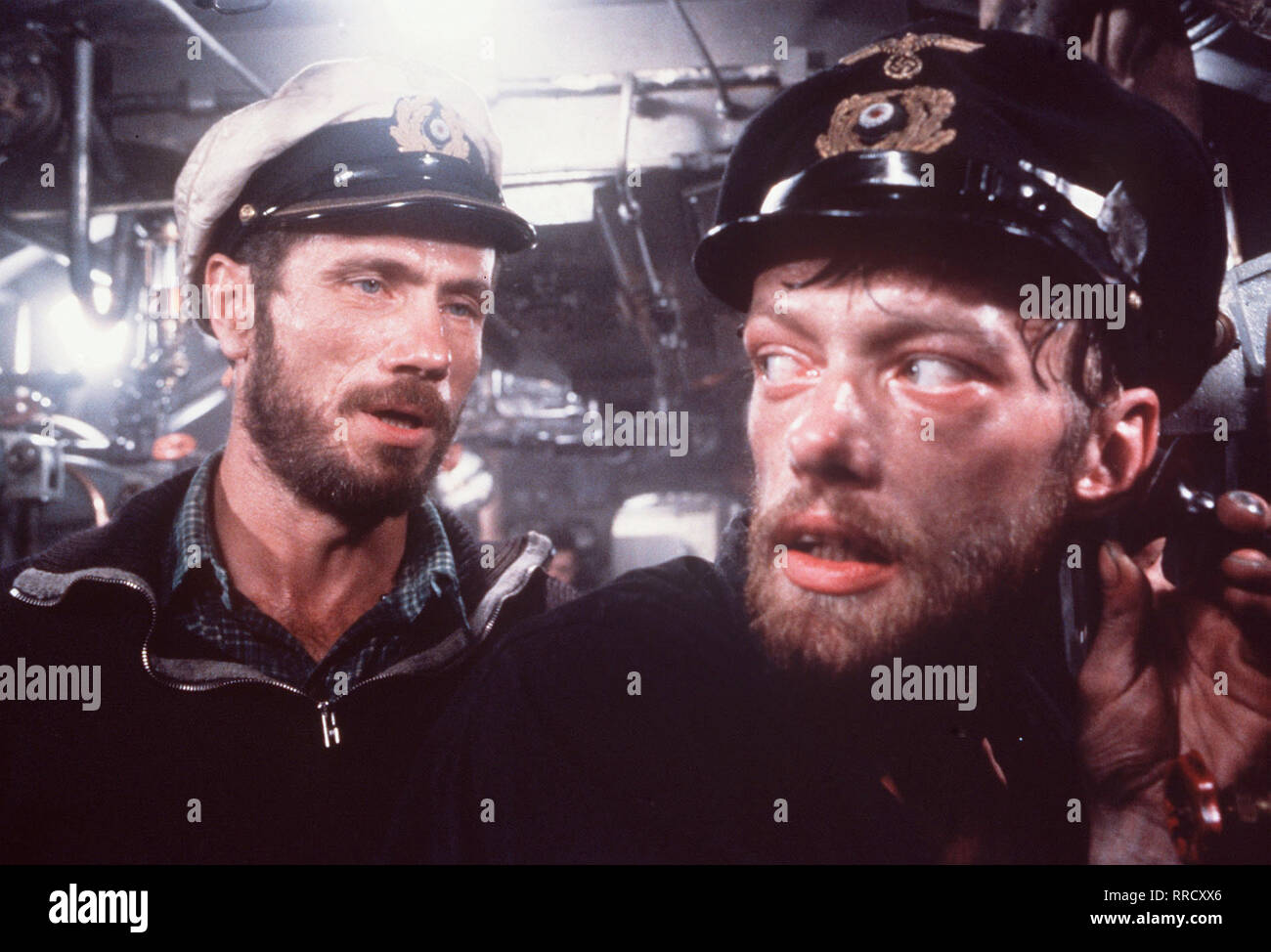 DAS BOOT (2) Die/Der "Alte", U-Boot Kommandanten (Jürgen Prochnow, l ...