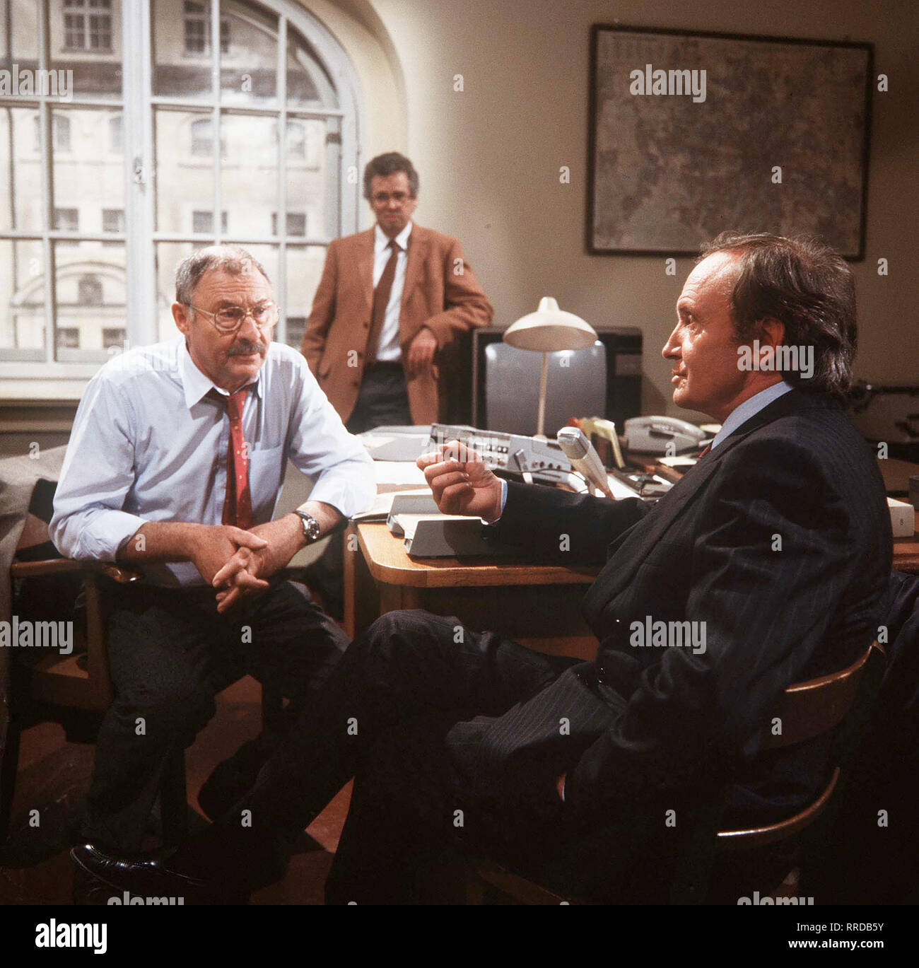 Mörder suchte auf rechercherassin -Fotos und -Bildmaterial in hoher ...