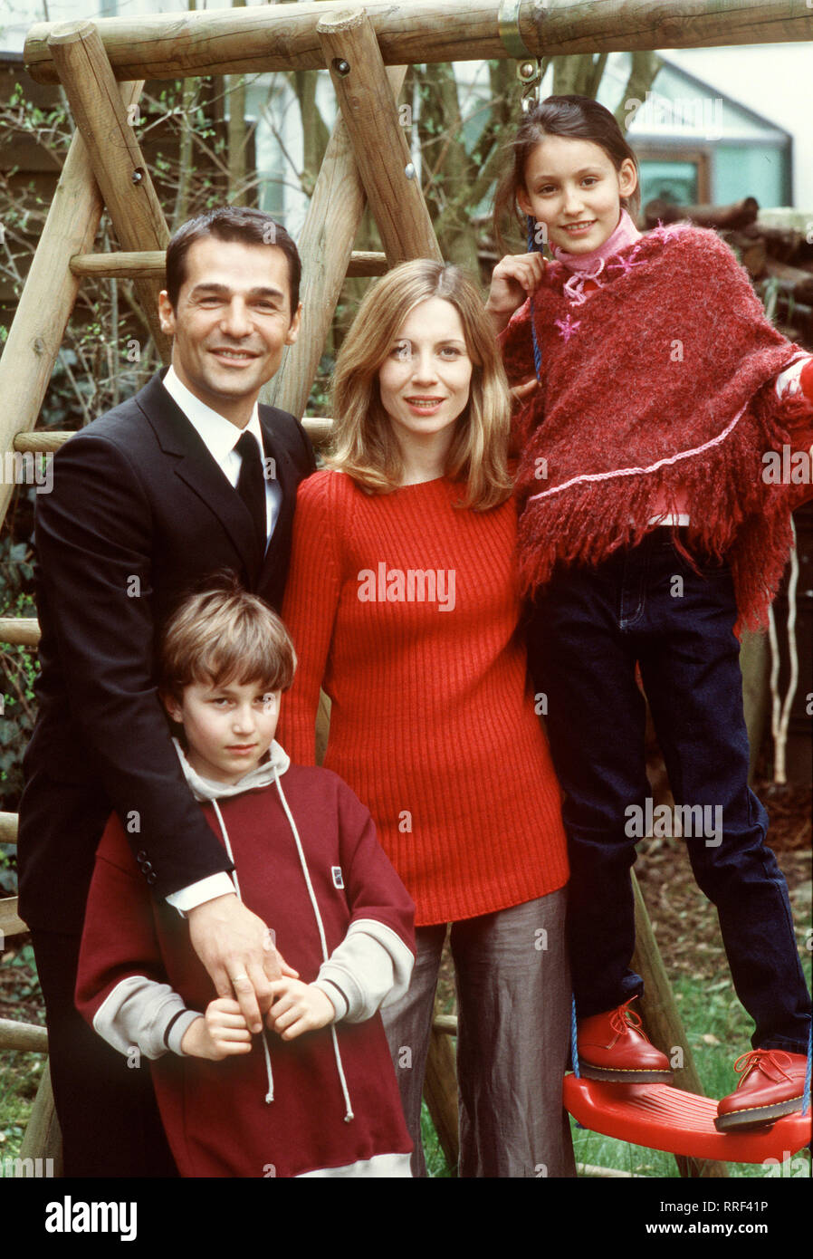 SINAN TOPRAK IST DER UNBESTECHLICHE im Bild: kripo-beamte Sinan Toprak ...