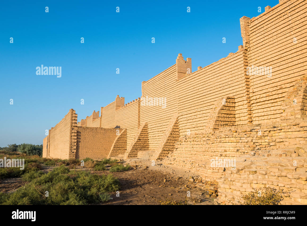 Babylon ruins -Fotos und -Bildmaterial in hoher Auflösung – Alamy
