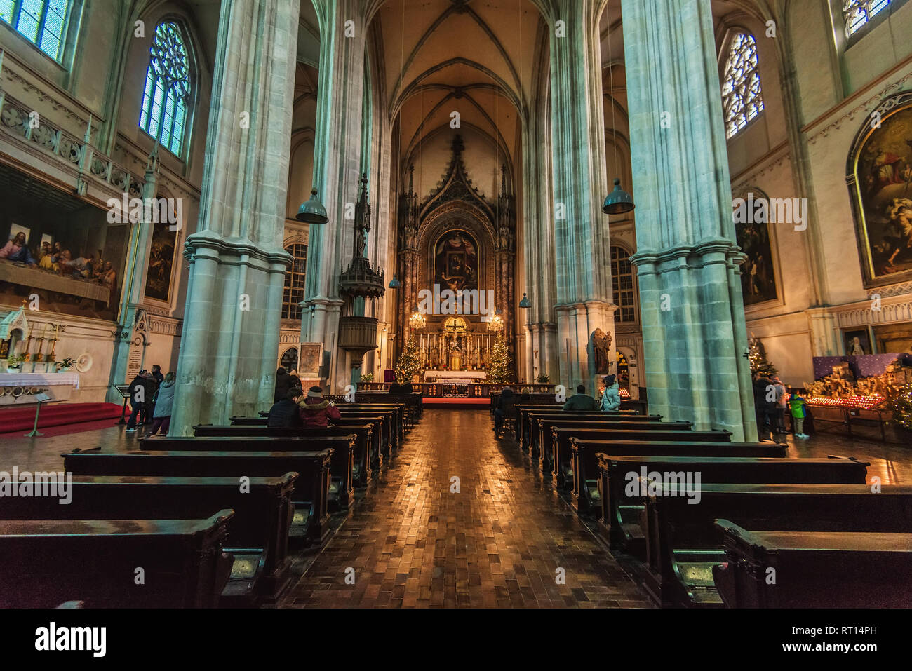 Wien minoritenkirche -Fotos und -Bildmaterial in hoher Auflösung – Alamy