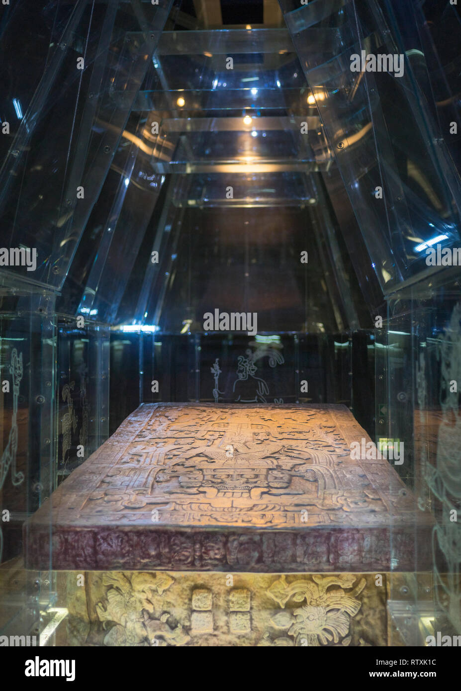 Pakal Grab in der Palenque Website Museum "Alberto Ruz Lhuillier ...