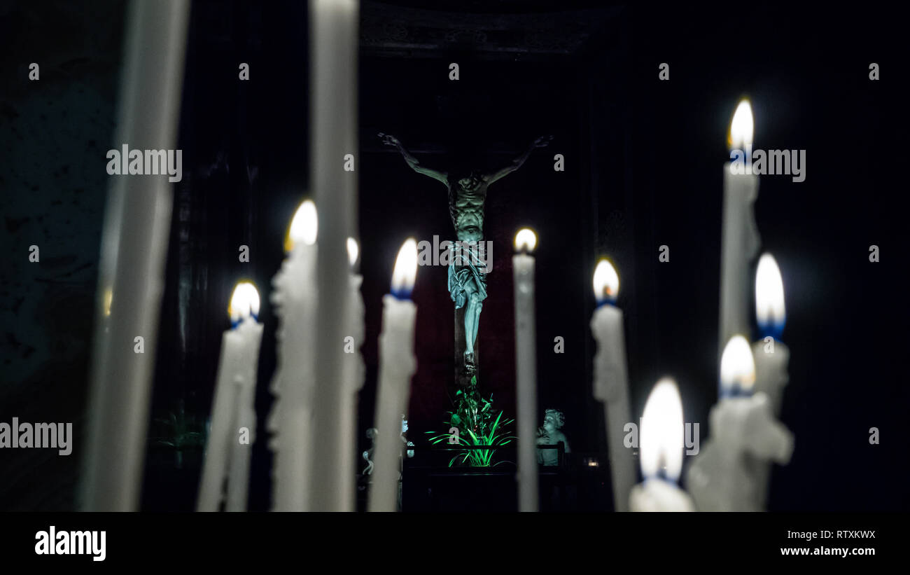 Christ christentum kreuzigung religion symbol -Fotos und -Bildmaterial in hoher Auflösung – Alamy