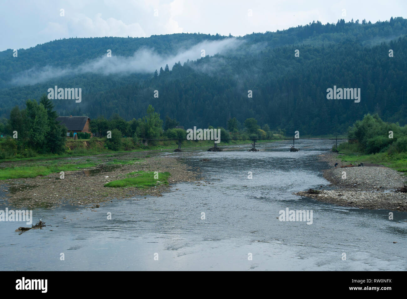 Stryj river -Fotos und -Bildmaterial in hoher Auflösung – Alamy