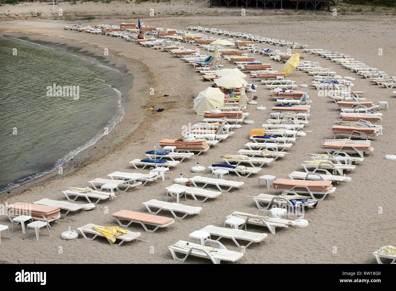 Beach istanbul -Fotos und -Bildmaterial in hoher Auflösung - Seite 2 ...