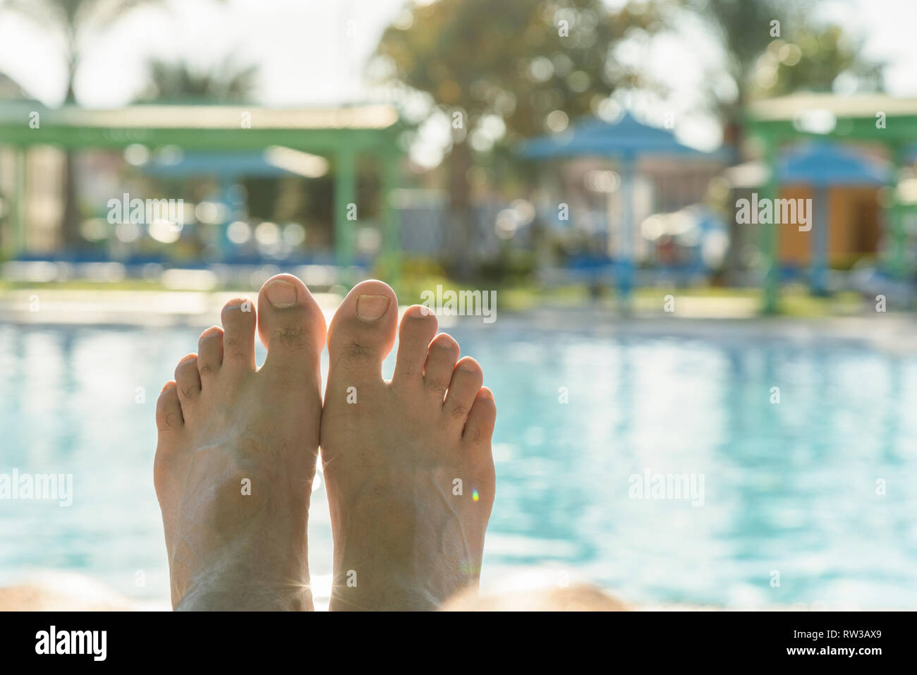 Slides feet female -Fotos und -Bildmaterial in hoher Auflösung – Alamy