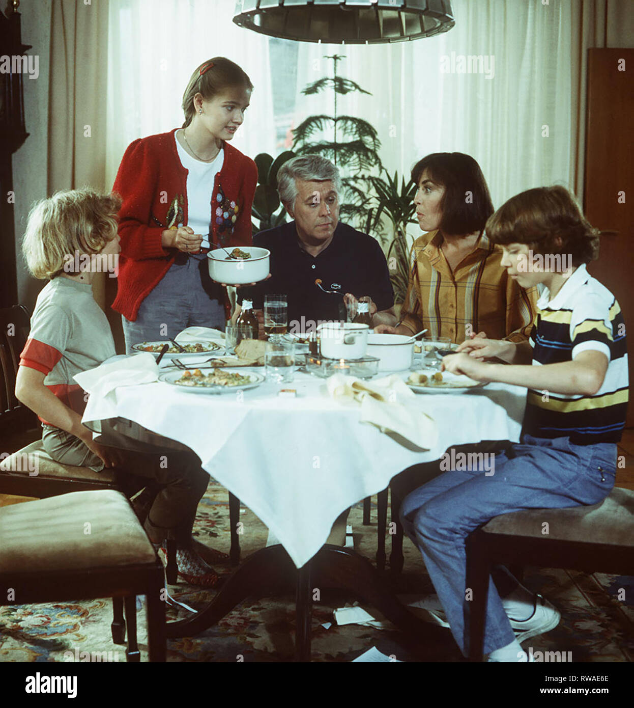 ICH HEIRATE EINE FAMILIE/D 1984/TAREK HELMY, Julia Biedermann, Peter ...