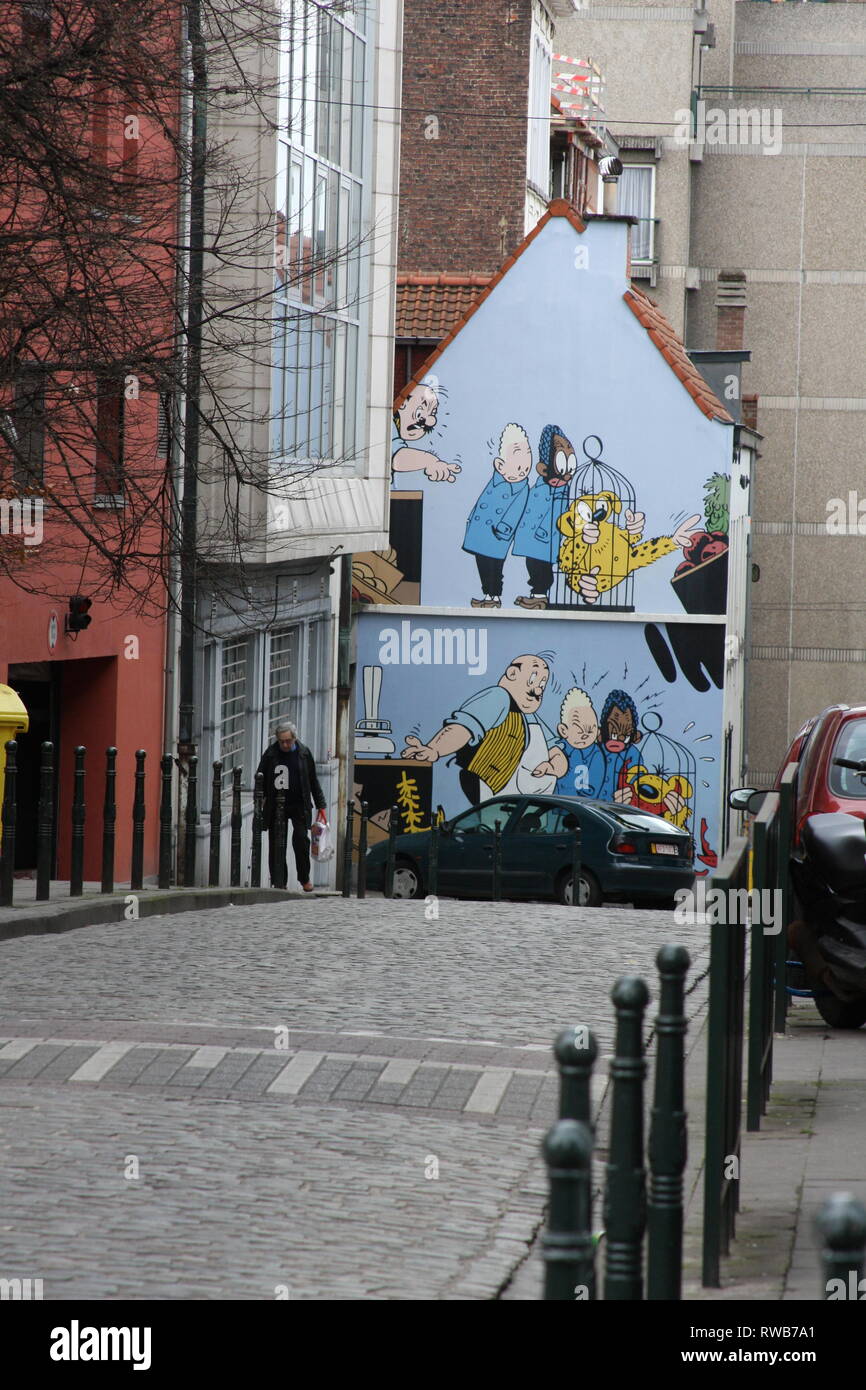 Comic strip walk -Fotos und -Bildmaterial in hoher Auflösung – Alamy