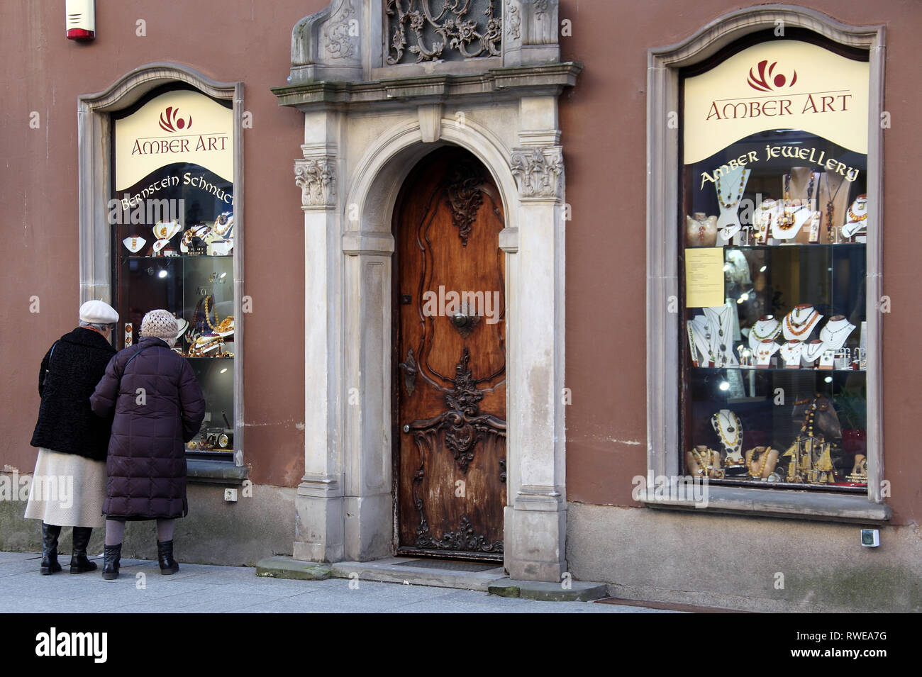The old ladies -Fotos und -Bildmaterial in hoher Auflösung – Alamy
