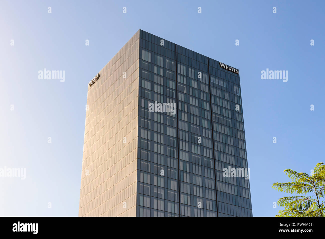 Hochhaus perth -Fotos und -Bildmaterial in hoher Auflösung – Alamy