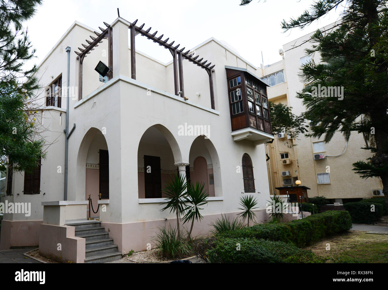 Bialik house -Fotos und -Bildmaterial in hoher Auflösung – Alamy