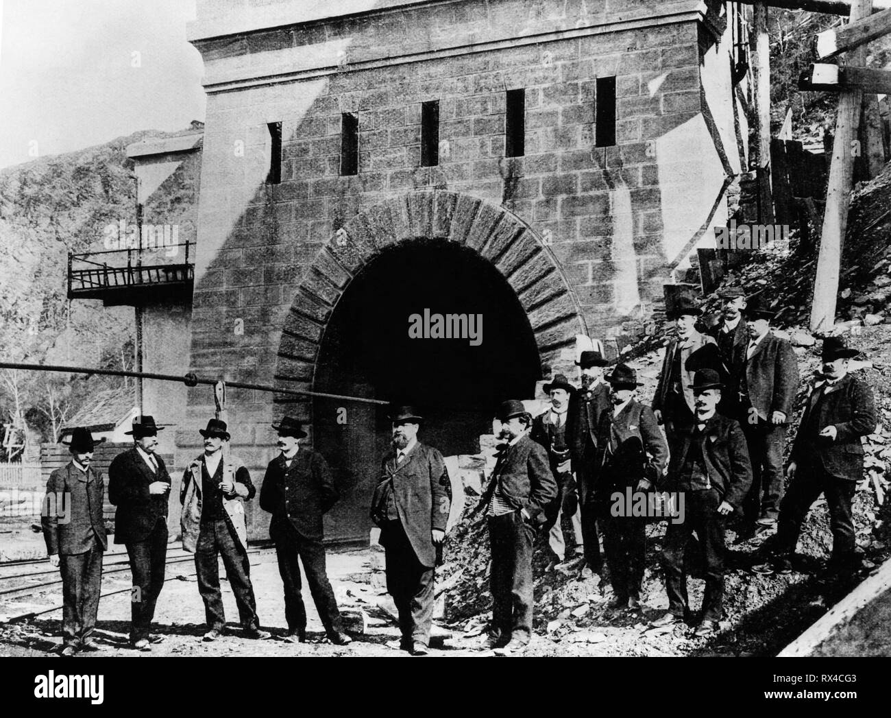 Simplon tunnel -Fotos und -Bildmaterial in hoher Auflösung – Alamy