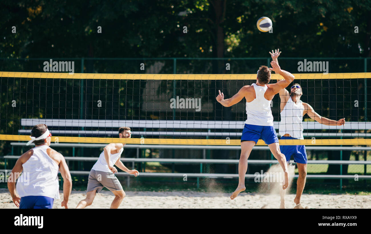 Sport volleyball team sport competitive -Fotos und -Bildmaterial in ...