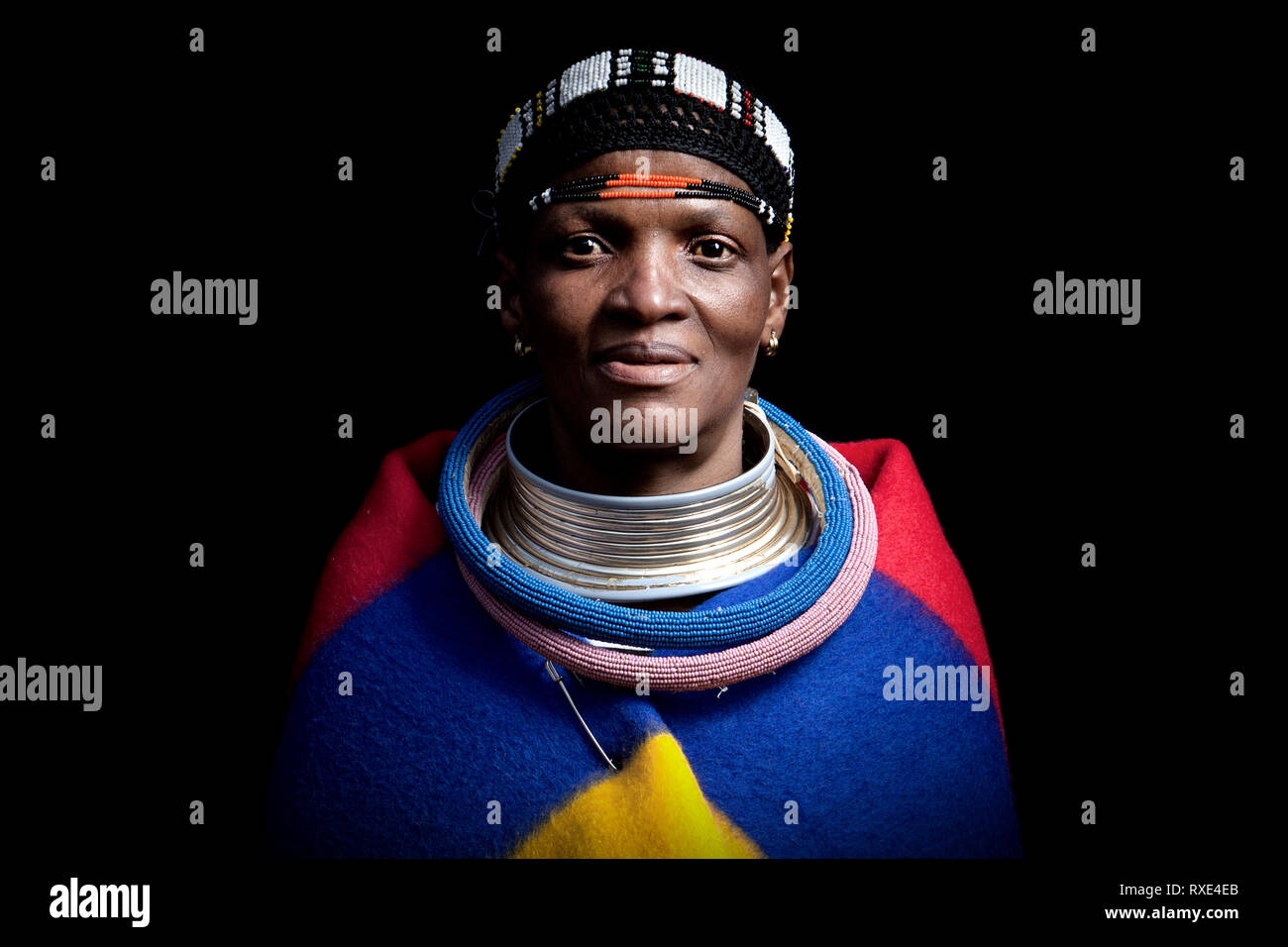Ndebele pattern -Fotos und -Bildmaterial in hoher Auflösung – Alamy