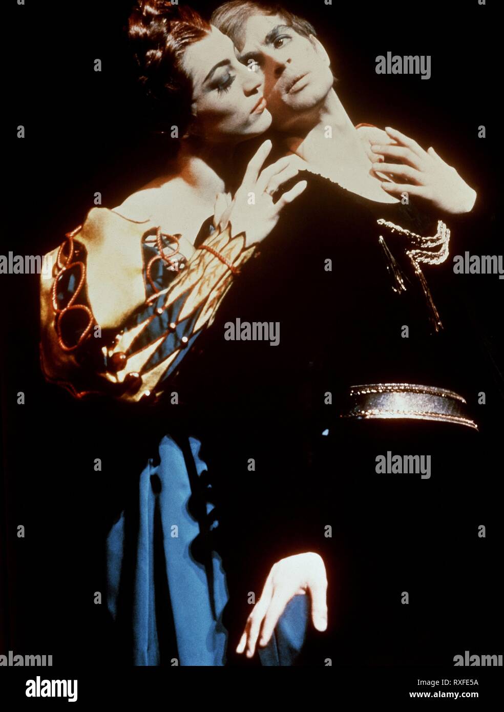 Rudolf nureyev 1960 -Fotos und -Bildmaterial in hoher Auflösung – Alamy