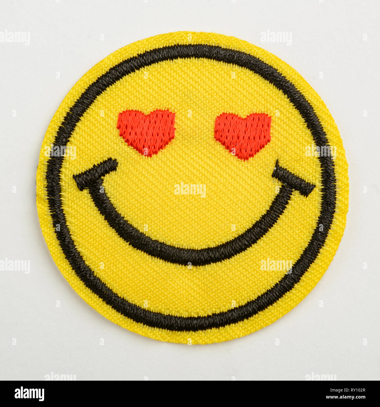 Herz Augen Emoji Stockfotos und -bilder Kaufen - Alamy