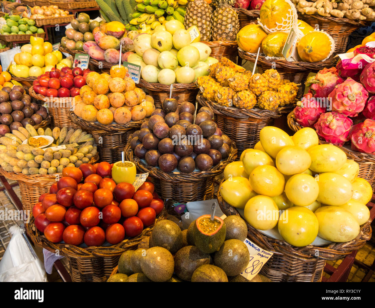 Obst Auf Madeira Stockfotos und -bilder Kaufen - Seite 3 - Alamy
