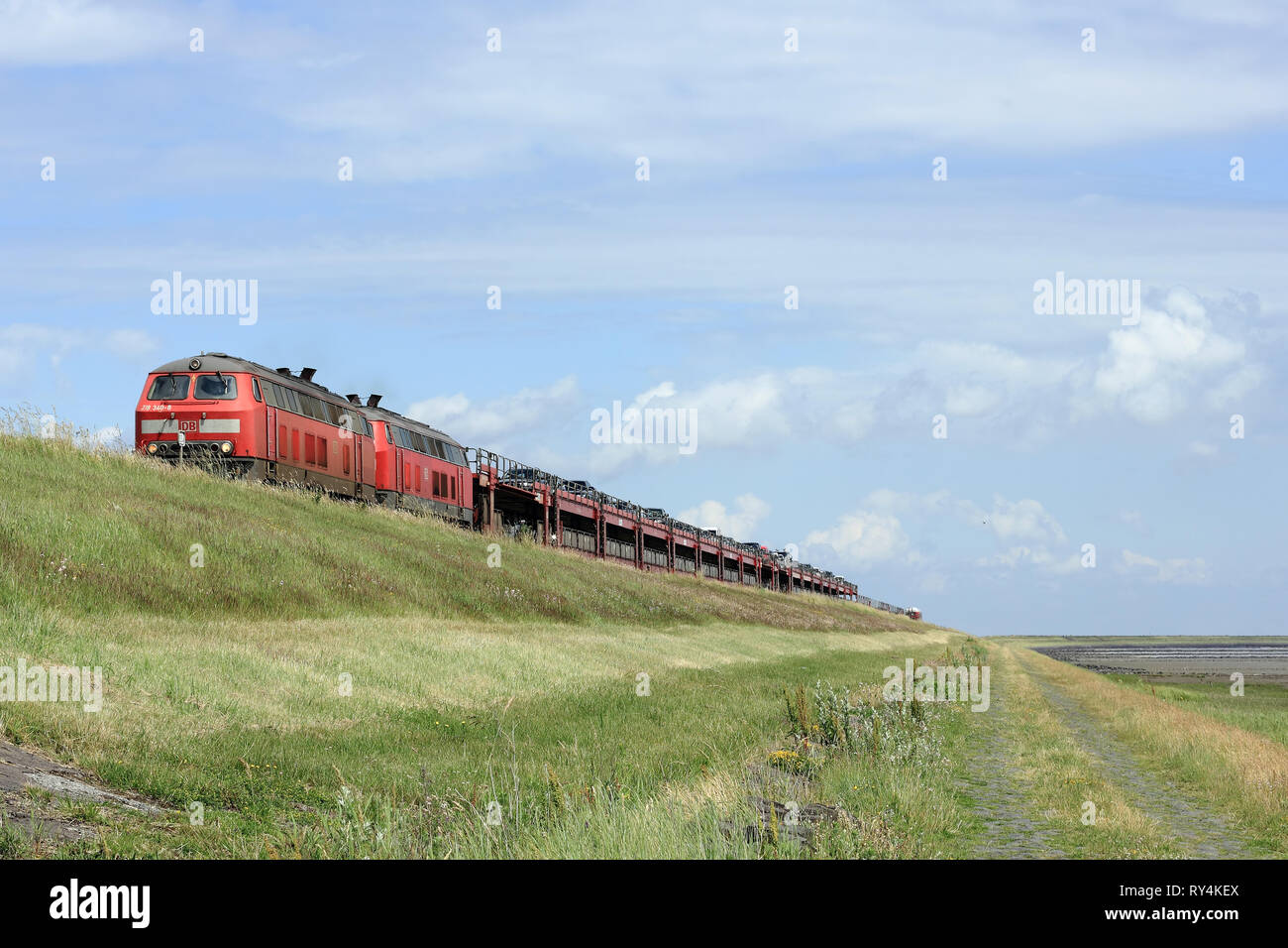 Anreise Auto Zug auf der Insel Sylt Stockfotografie - Alamy