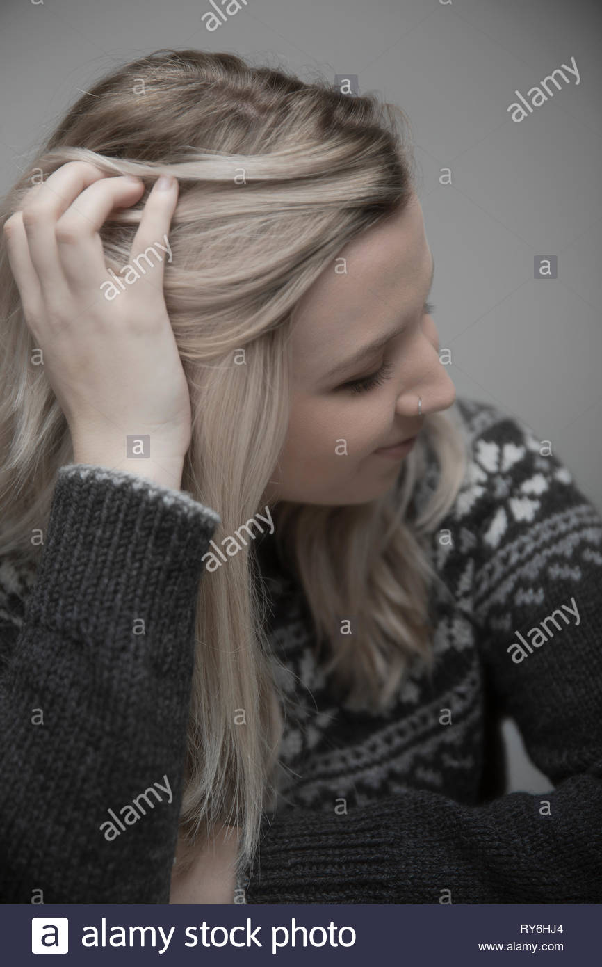 Nose ring -Fotos und -Bildmaterial in hoher Auflösung – Alamy