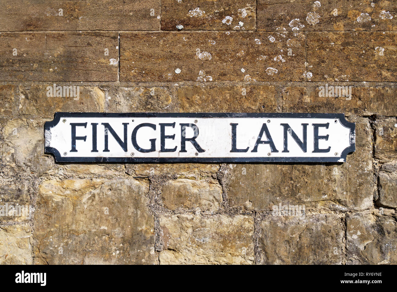 Namen auf schildern -Fotos und -Bildmaterial in hoher Auflösung – Alamy